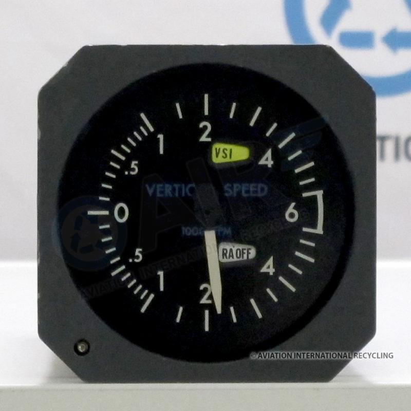 TCAS/VS INDICATOR - Aviation International Recycling